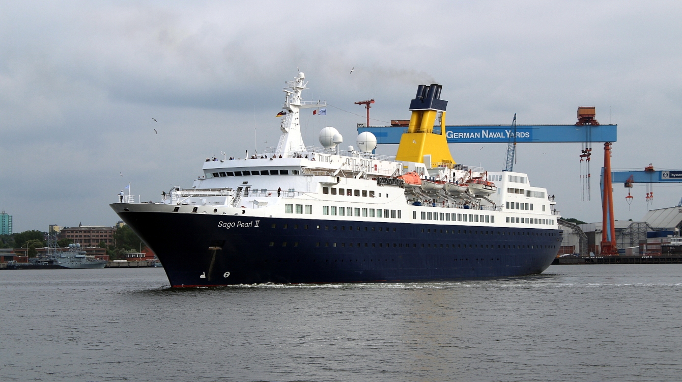 Pearl II | Ships At Sea