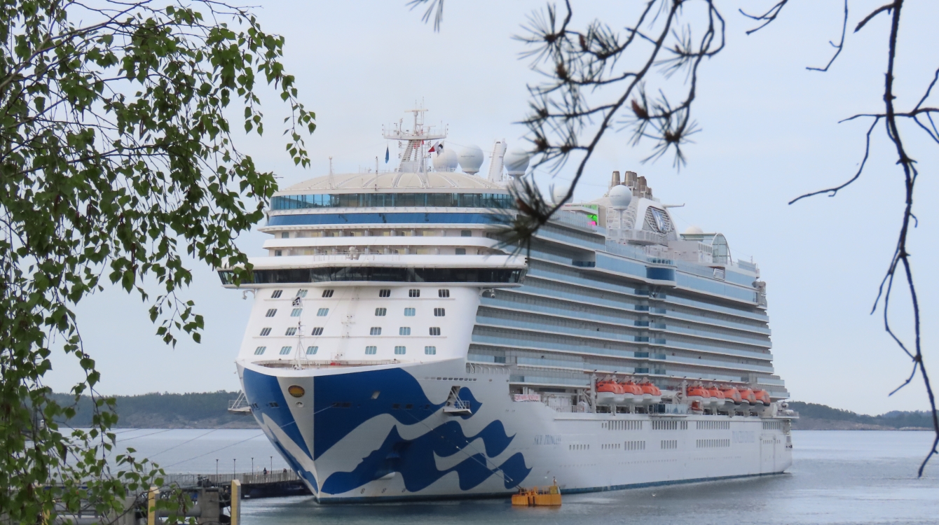 Sky Princess | Ships At Sea