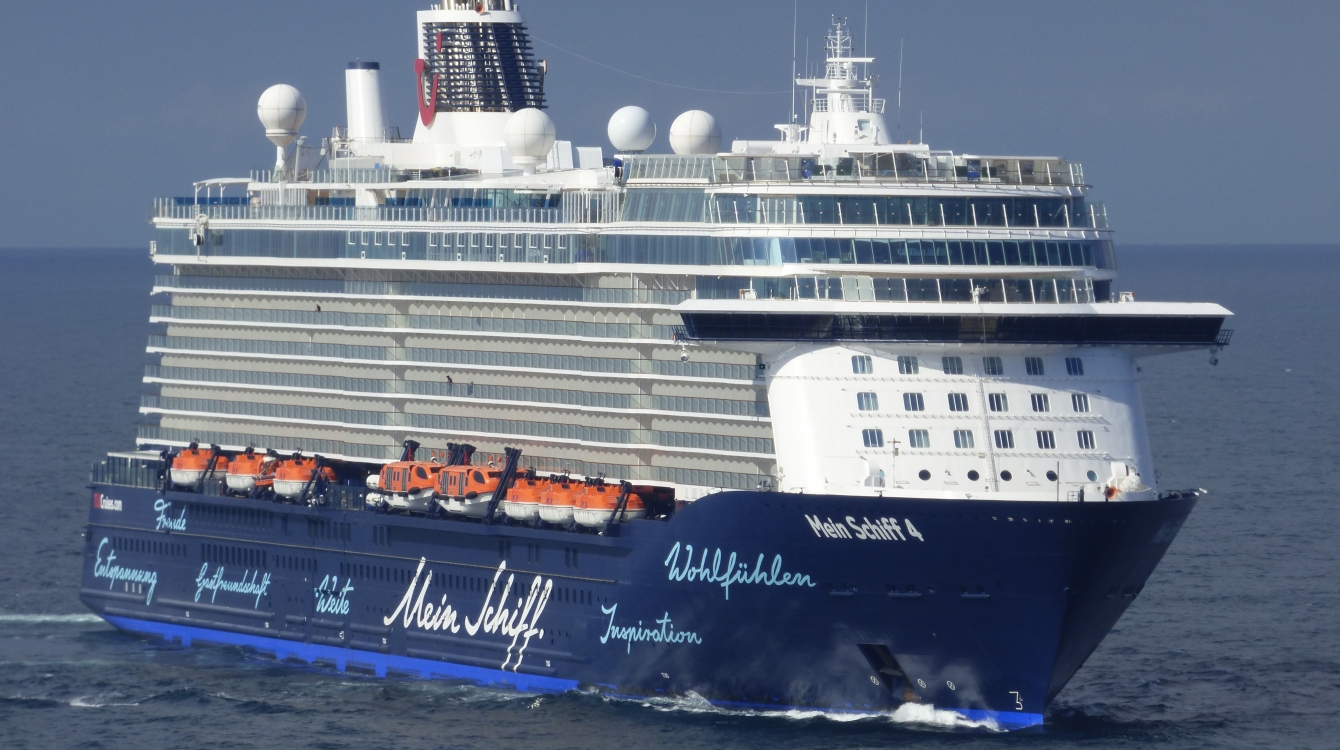 Mein Schiff 4 | Ships At Sea